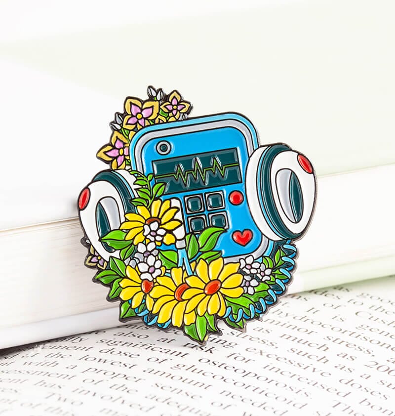 Defibrillator enamel pin - Medical Gift - Codex Anatomicus